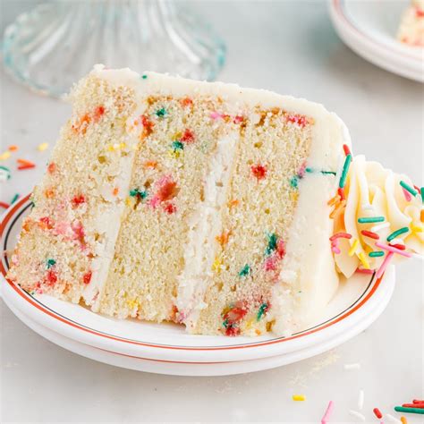 Vanilla Cake With Sprinkles