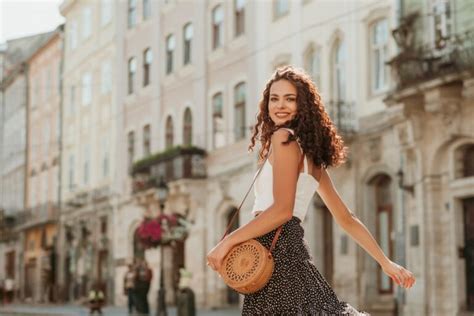 20 Cute Europe Outfit Ideas For Summer What To Wear In Europe In June