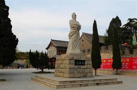 施耐庵简介及主要作品（华夏名人榜 明 施耐庵） 人物集