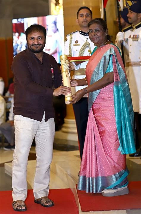 Padma Shri Awardआनंद कुमार सुभद्रा देवी और कपिलदेव प्रसाद को पद्मश्री