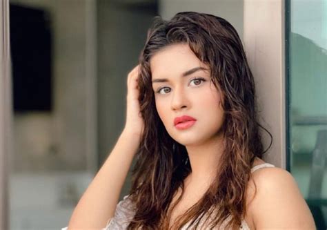 Avneet Kaur Crossed All Limits Of Boldness Wore Such A Short Dress