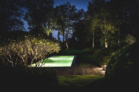 Exclusieve Tuinverlichting Bij Villa
