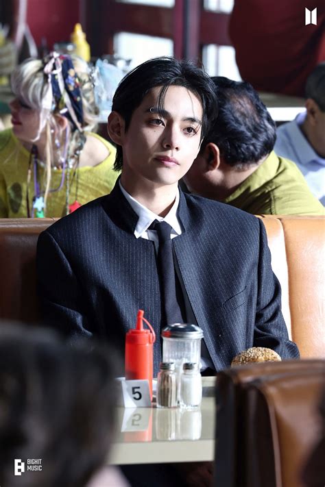 더쿠 방탄소년단 뷔 New 헤어 촉수 머리