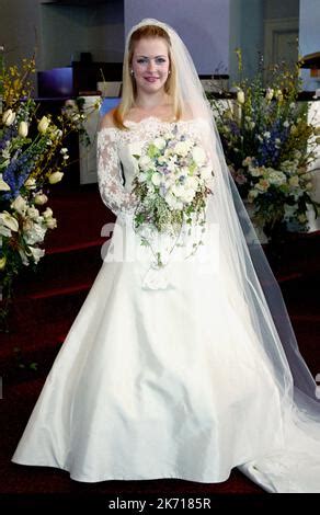 Melissa Joan Hart Wedding 60 Photos