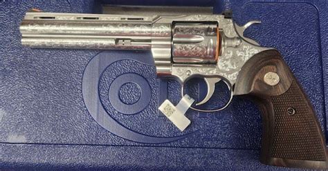 Colt Python 6 Premium Engraved 35738