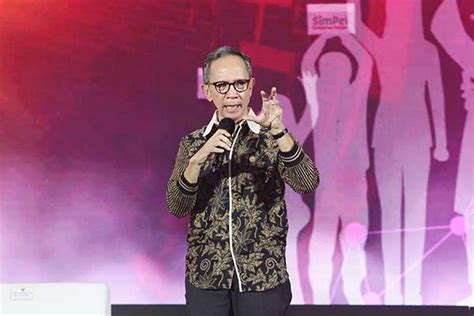 Ojk Klaim Ekonomi Digital Indonesia Terbesar Di Asean Infobanknews