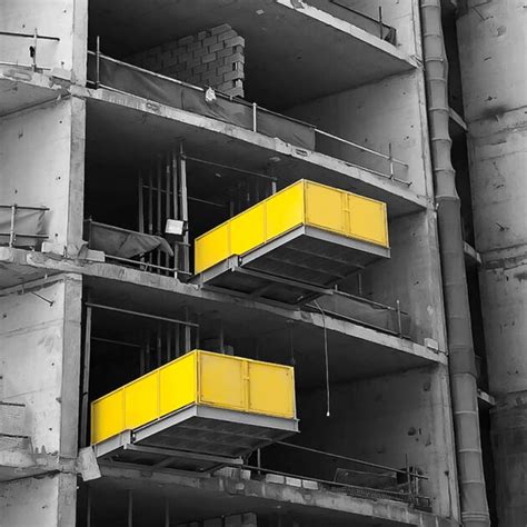 material loading platform majumuda