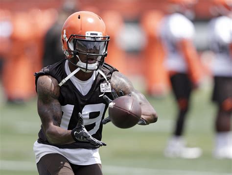 After Talking His Way Out Of Cleveland Wr Corey Coleman Finds A Spot