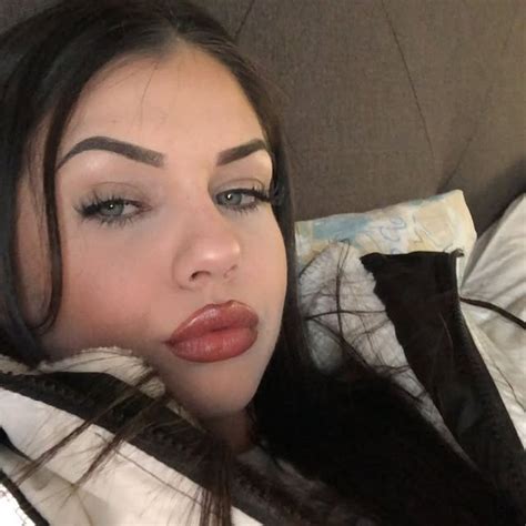 B I A N C A Bia Bianca K Threads Say More B I A N C A Bia Bianca K Threads Say More