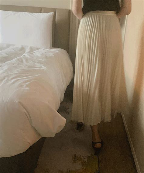 데이 플리츠 스커트 에이블리