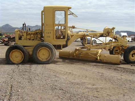 Caterpillar 212 Motor Grader Being Dismantled Buckeye Az 11668497