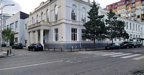 ბათუმის მე 2 საჯარო სკოლა თქვენი გზა განათლებისაკენ მიმოხილვები მისამართი გახსნის საათები