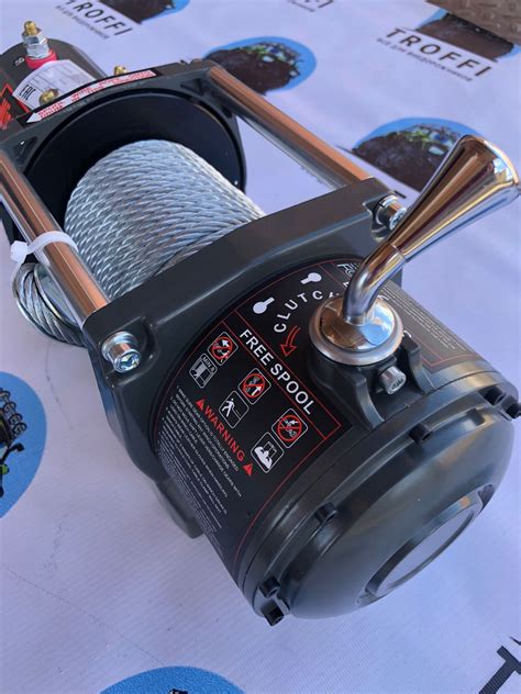Лебедка электрическая 12V Electric Winch 6000 lbs / 2722 кг (блок ...