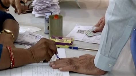 Mp Election 2023 एमपी की 230 विधानसभा सीटों पर 7536 फीसदी हुआ मतदान