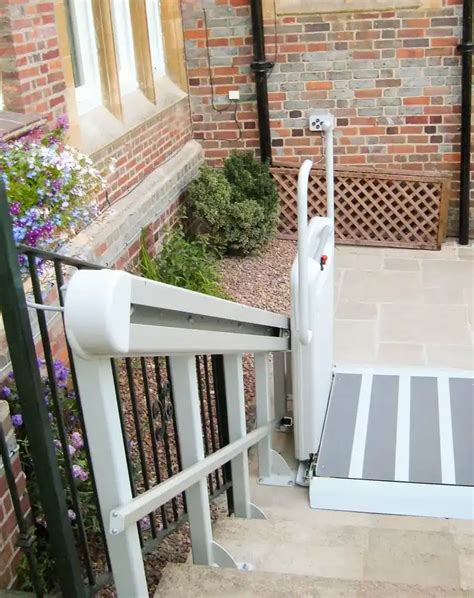 Wheelchair And Mobility Lifts Niche Lifts