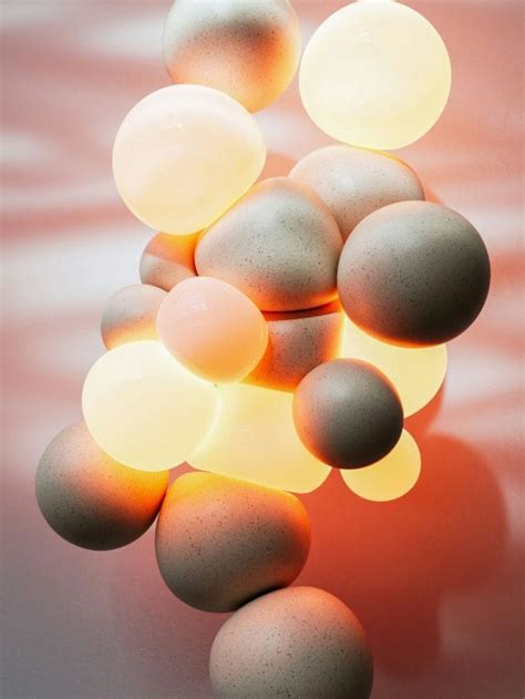 Optical Illusion What Colour Balls Do You See News9 Live
