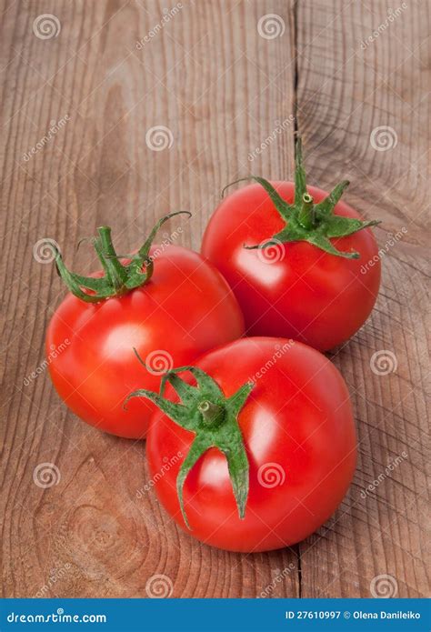 Fresh Ripe Tomatoes Stock Image Image Of Produce Veggies 27610997
