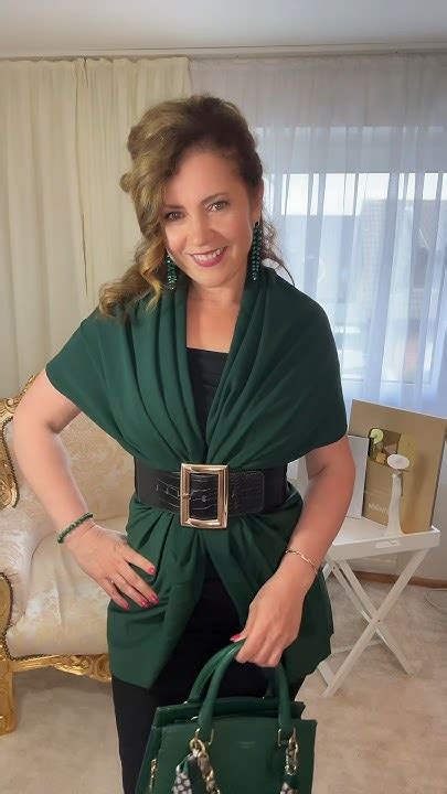Из юбки накидка к платью… #fashion #fashionstyle #style #fashiontricks ...