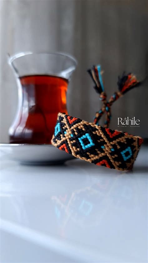 Normal Pattern 37102 Braceletbook