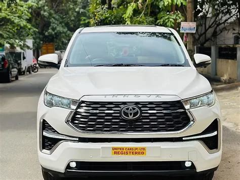 11 Second Hand Toyota Innova Hycross in Bangalore, Used Toyota Innova ...