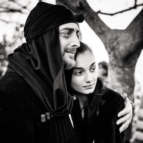 რას საქმიანობს ლევან ვასაძის ულამაზესი ქალიშვილი რომელიც მამის ბრენდის სახეა თათა ვასაძის