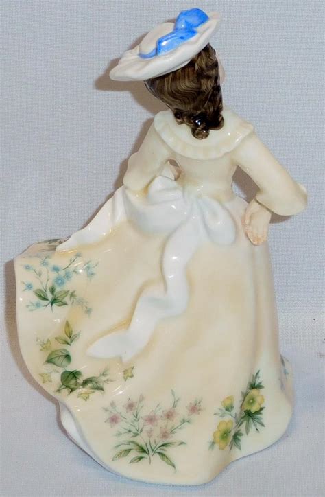 Lot 1986 Royal Doulton Adele Lady Figurine Model Hn 2480 By Peggy Davis