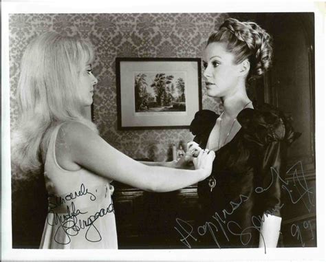 Pin By Micky Mouse On Hammer Horror Films In Hammer Horror Films Vampire Film Hammer Films