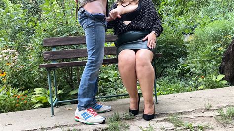 Heiße Mami Milf Melkt Sperma Auf Ihre Kleidung Xhamster