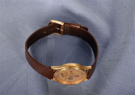 Vintage Mickey Mouse Goodwill Ambassador Of The World Seiko Watch Gold Tone1980s 1816360358