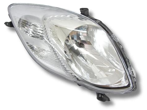 Right Side Head Light For Toyota Yaris Hatchback Facelift 3 And 5 Door