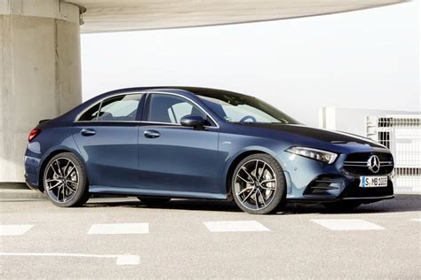Mercedes-AMG A35 2020: теперь и в кузове седан