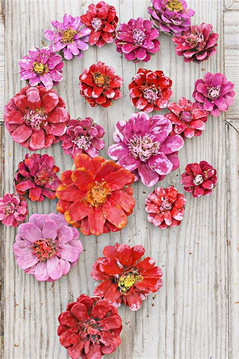 How To Make A Stunning Pine Cone Flower Heart Decoration Pillar Box Blue