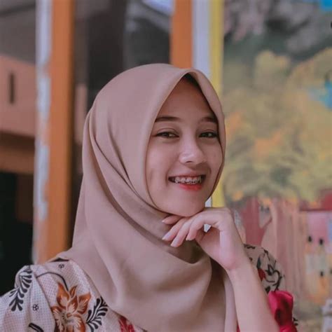Miss Hijab Hyper