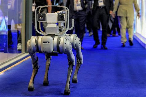 Robot Dog Helps End Standoff With Allegedly Armed Man On Hollywood Bus