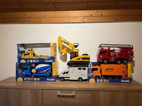 Bruder Spielzeug Lastwagen Alle Zusammen Neu Und Originalverpackt In Pf Ffikon Sz F R Chf