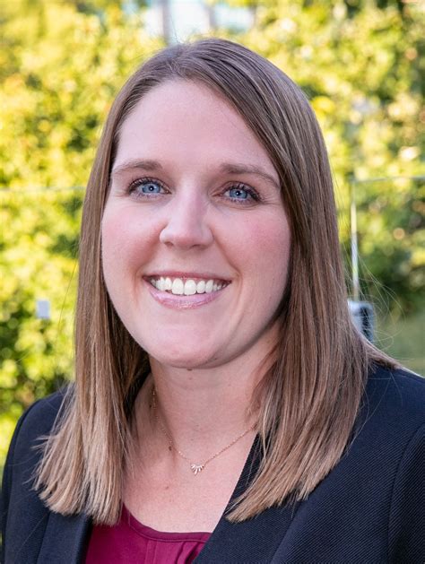 Laura Sutter Rli Insurance Company Young Guns 2019 Insurance Business America