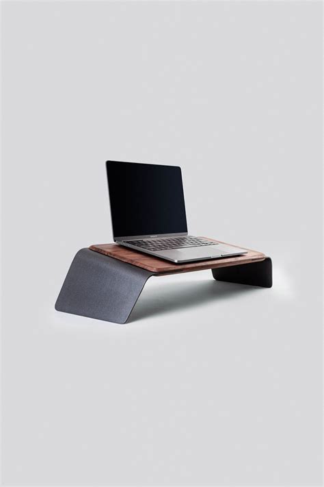 Config01 Desk Set Designed By Nooe Dezeen Showroom