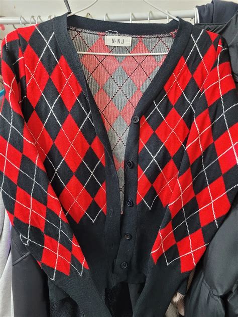 빨간 체크 무늬 가디건 ️ 당근 중고거래
