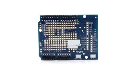 prototyping shield pour arduino uno