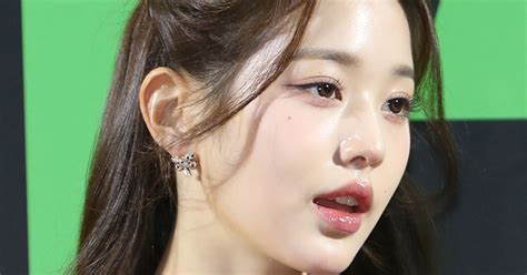 장원영 말이 필요 없는 여신 미모