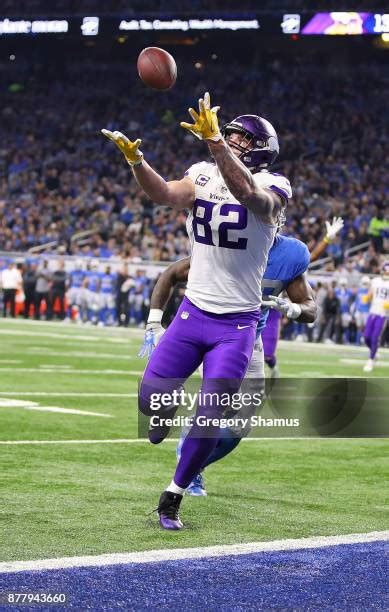 Kyle Rudolph Vikings Photos And Premium High Res Pictures Getty Images