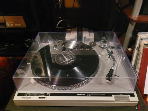 Technics SL B Turntable Photo Canuck Audio Mart