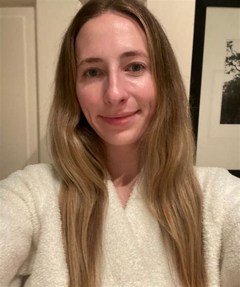 I Tried 5 Viral Heatless Curl Methods—this Free Technique Gave Me The Best Results Hands Down I Tried 5 Viral Heatless Curl Methods—this Free Technique Gave Me The Best Results Hands Down