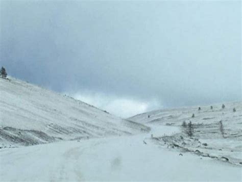 Авто замын хөдөлгөөнийг өнөөдөр 12 00 цаг хүртэл хязгаарлаад байна