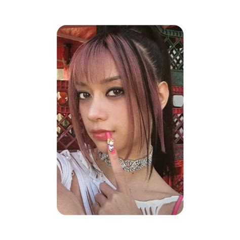 Katseye Beautiful Chaos Official Megan Photocard Pc Beautiful Ver