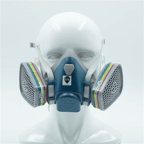 P H2s 1 600 Full Face Gas Mask With Two Canisters Mask Mask And Face Masks