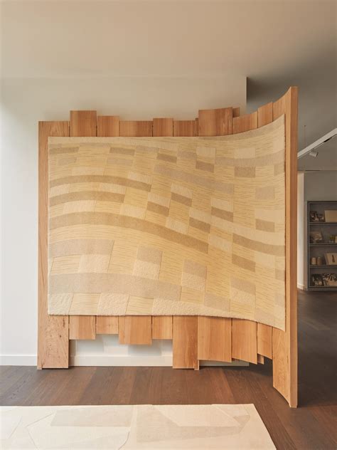 Tai Ping Blends 35 Natural Fibres To Colour Rugs Without Dye