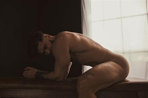 NSFW Sensational Shots Kyle Krieger Redefines Online Appeal The Pink Times