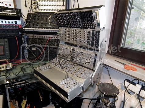 Modular Gearporn Modular Info A Cool Mobile Modular Case Archiv Sequencer News