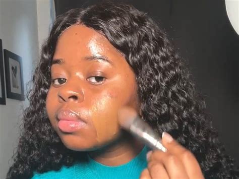 10 Beautiful Makeup Looks For Dark Skin You Need To Try Today Get